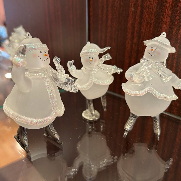 Accents | Vintage Glass Look Acrylic Snowmen On Skates Set Of 3 | Poshmark